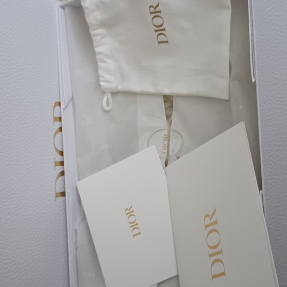 Dior | Storage & Organization | Dior White Gift Empty Box Tissue Paper ...
